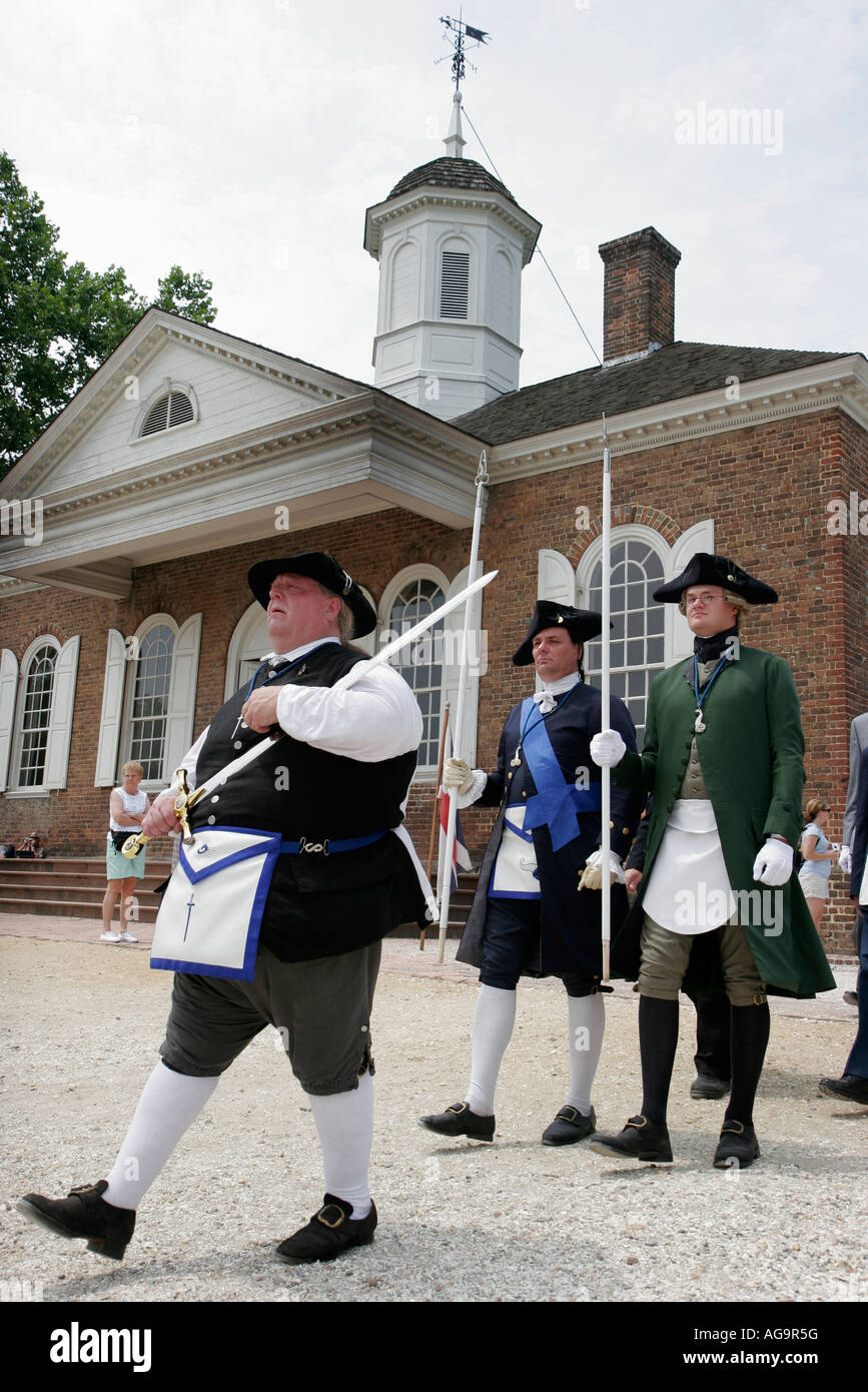 American colonial costume hi-res stock photography and images - Alamy