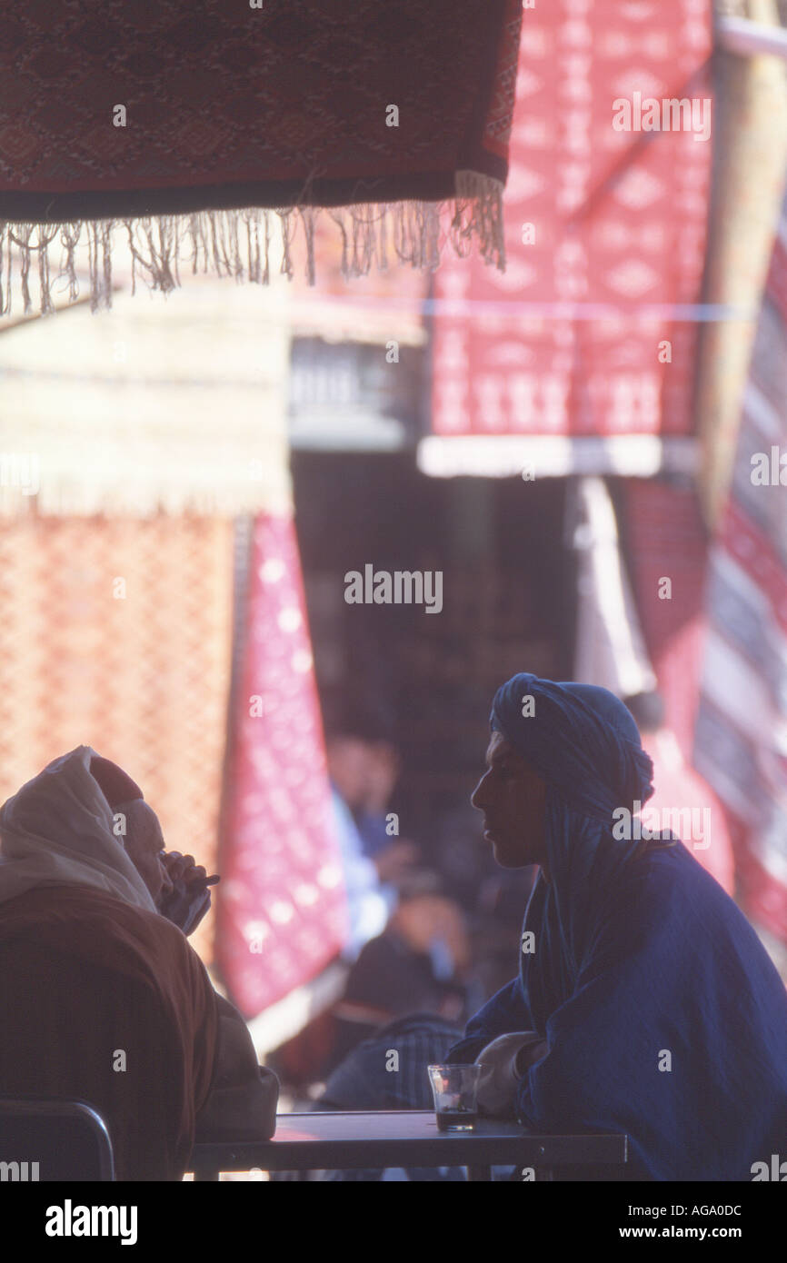 Tozeur market hi-res stock photography and images - Alamy
