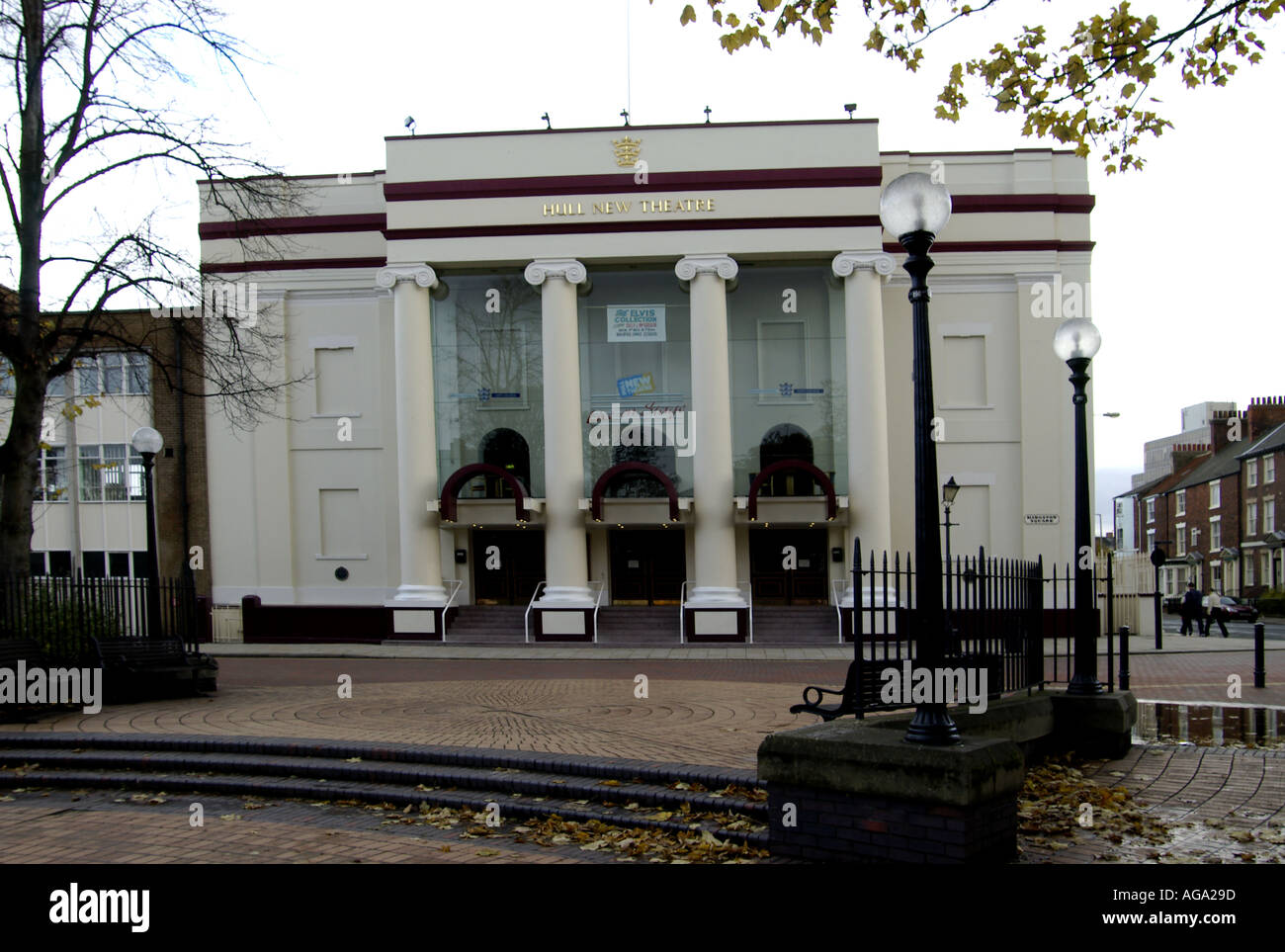 The hull new theatre hi-res stock photography and images - Alamy