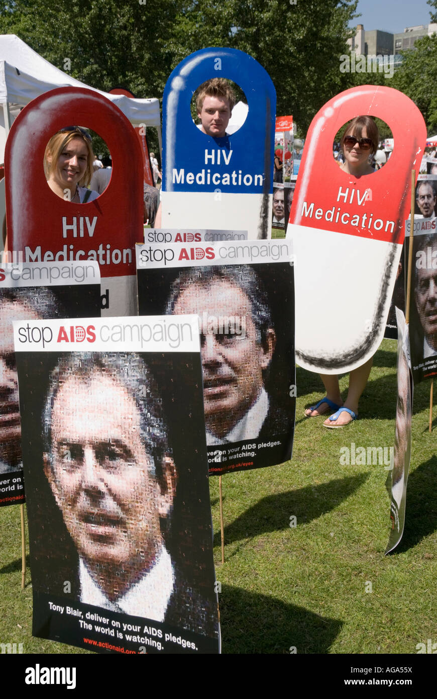 Hiv campaigners hi-res stock photography and images - Alamy