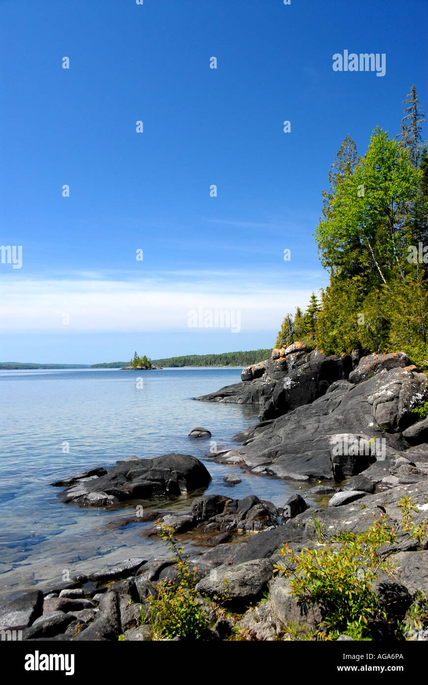 Michigan Isle Royale National Park rocky shoreline Stock Photo - Alamy
