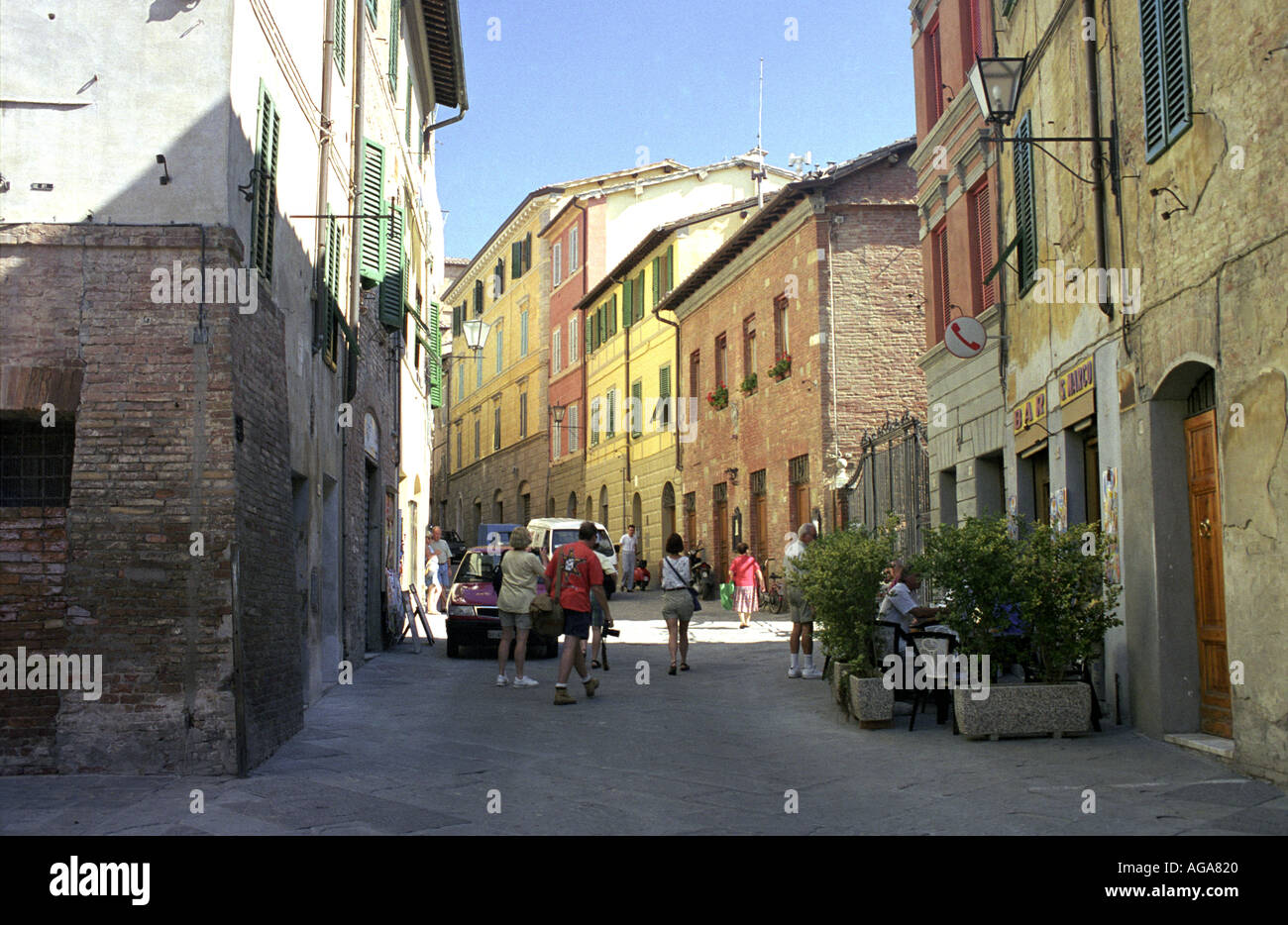 Siena streetscape hi-res stock photography and images - Alamy