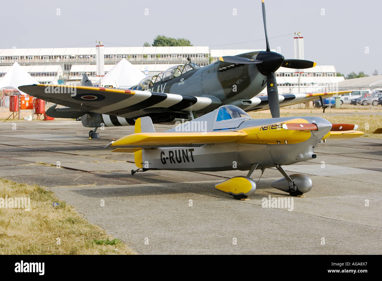 FIA Farnborough International Airshow 2006 Stock Photo - Alamy