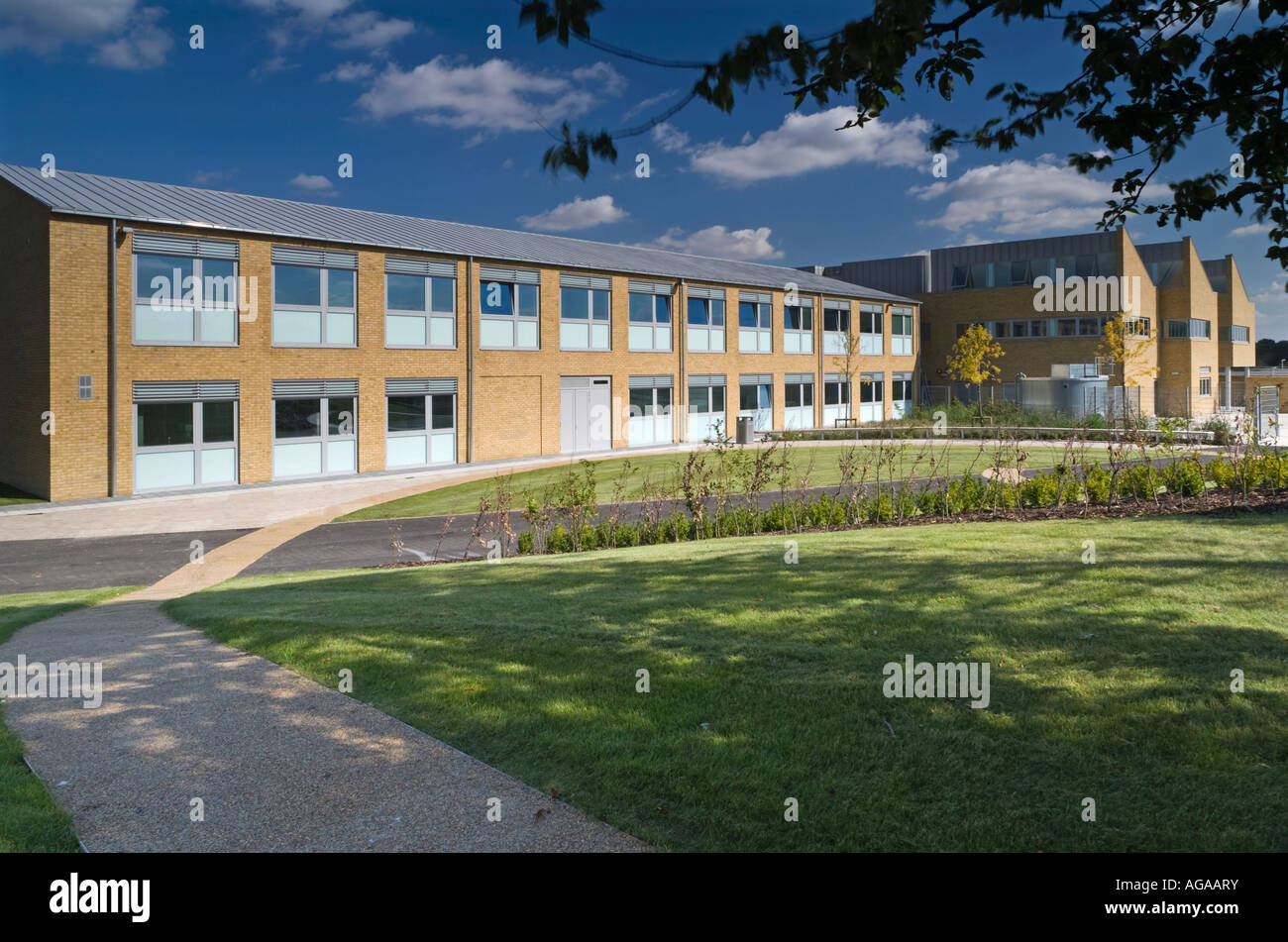 Everest Community college, Basingstoke Stock Photo - Alamy