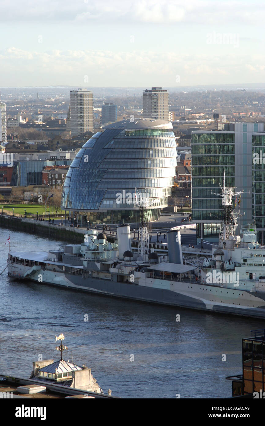 London mayor building staircase hi-res stock photography and images - Alamy