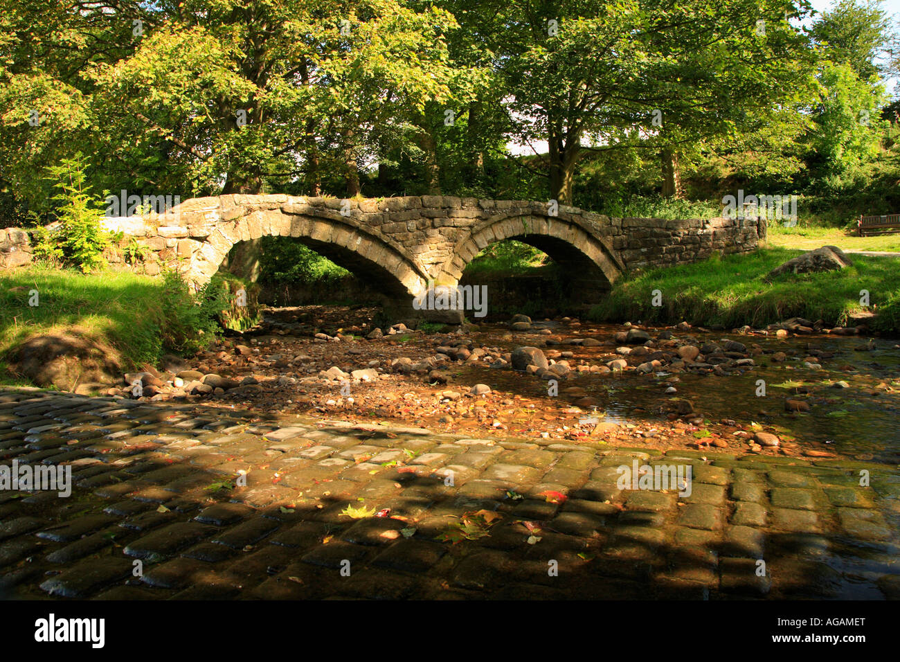 Ancient Packhorse Bridge, Wycoller, Colne, Lancashire, England, UK ...