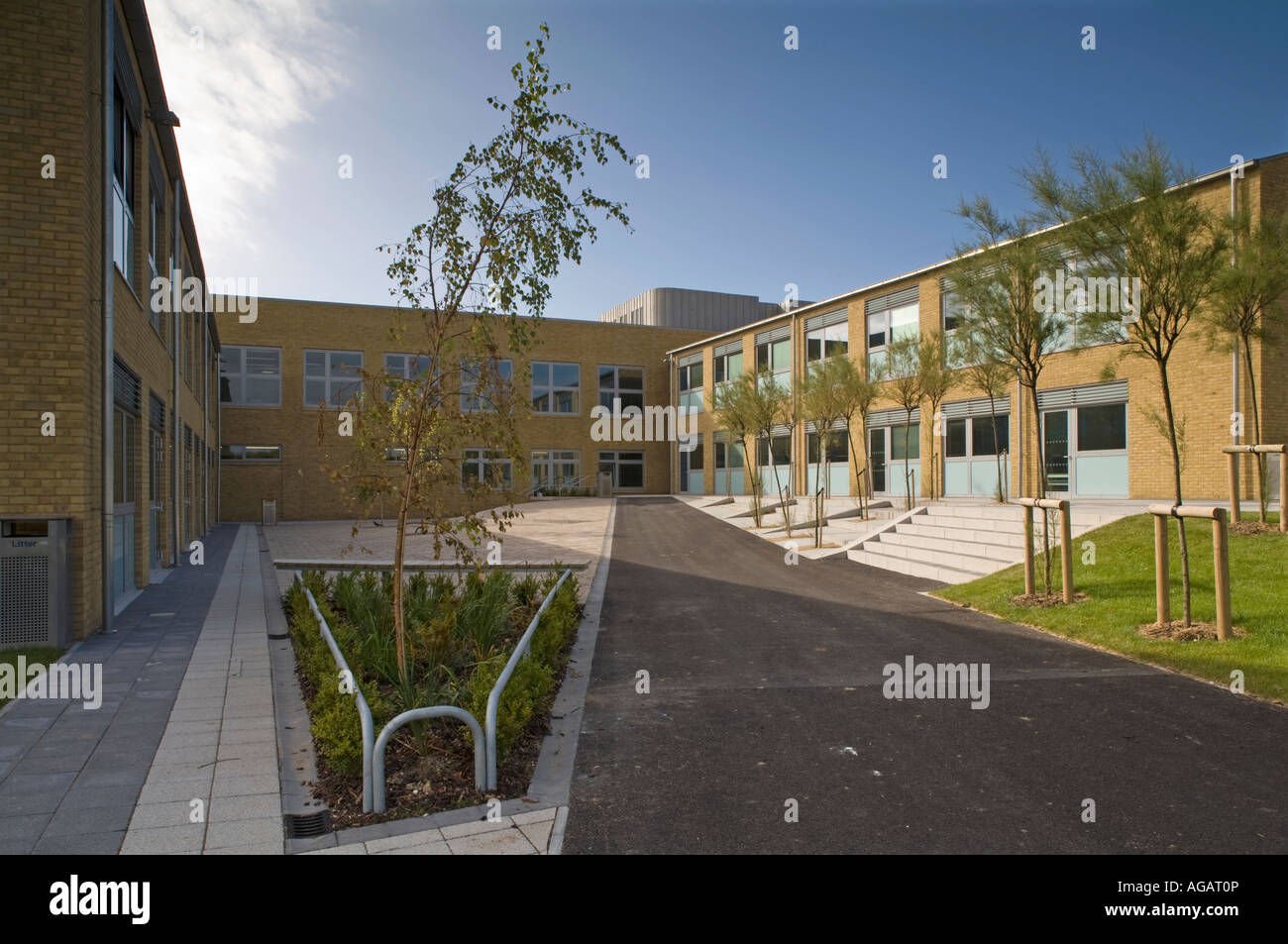 Everest Community college, Basingstoke Stock Photo - Alamy