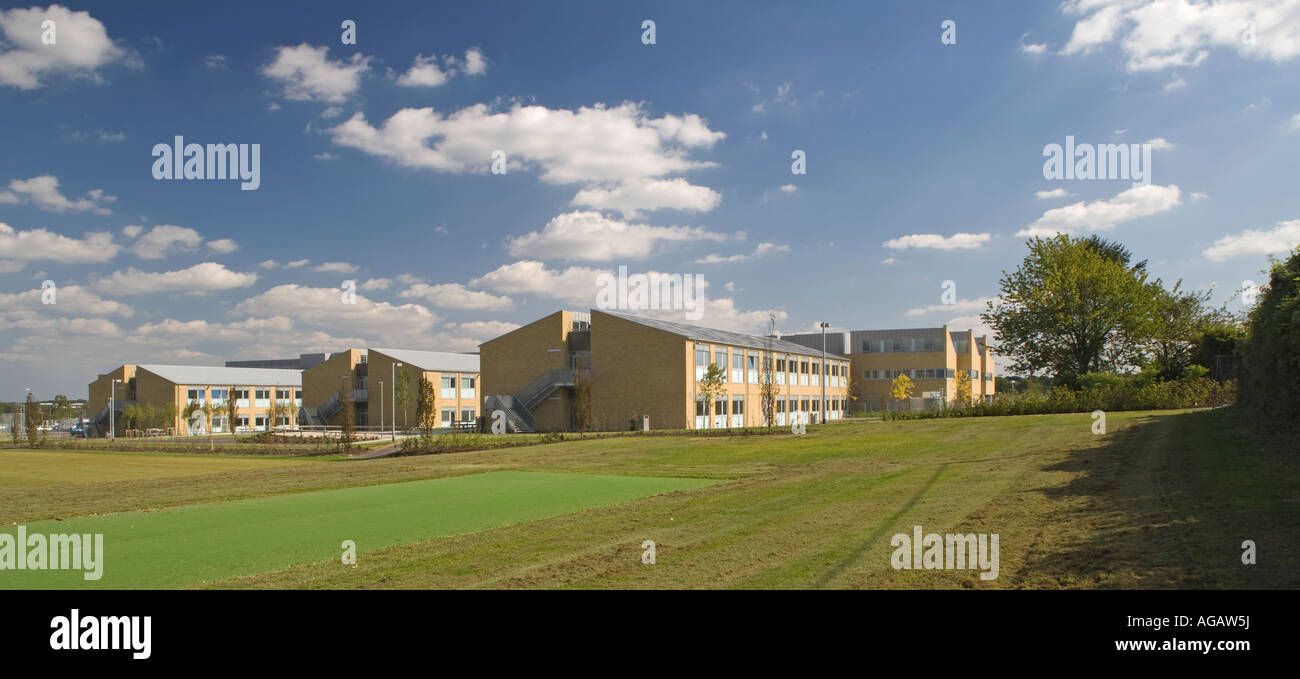Everest Community college, Basingstoke Stock Photo - Alamy
