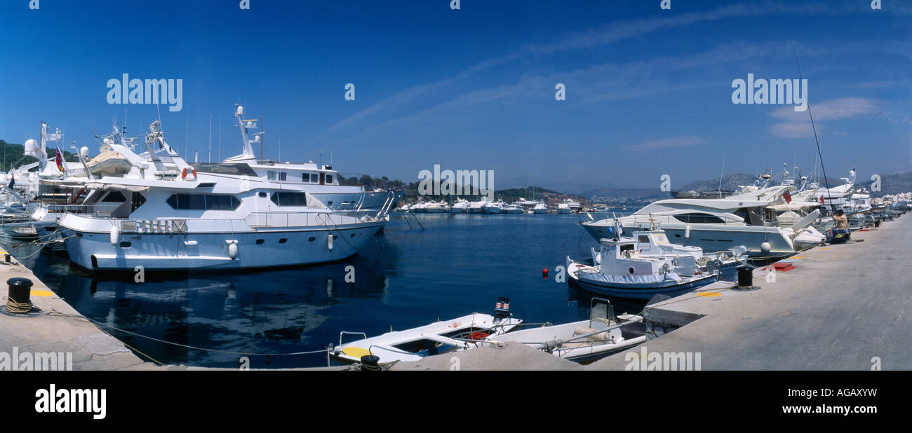 Athens Greece Vouliagmeni Luxury Yachts In Marina Stock Photo - Alamy