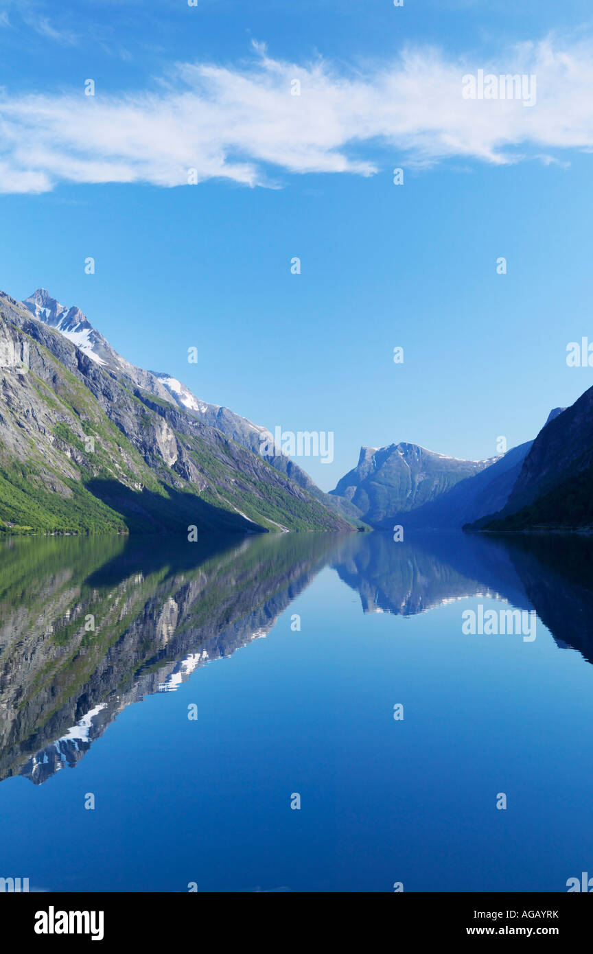 Eikesdalsvatnet Nesset More og Romsdal Norway Stock Photo: 14152710 - Alamy