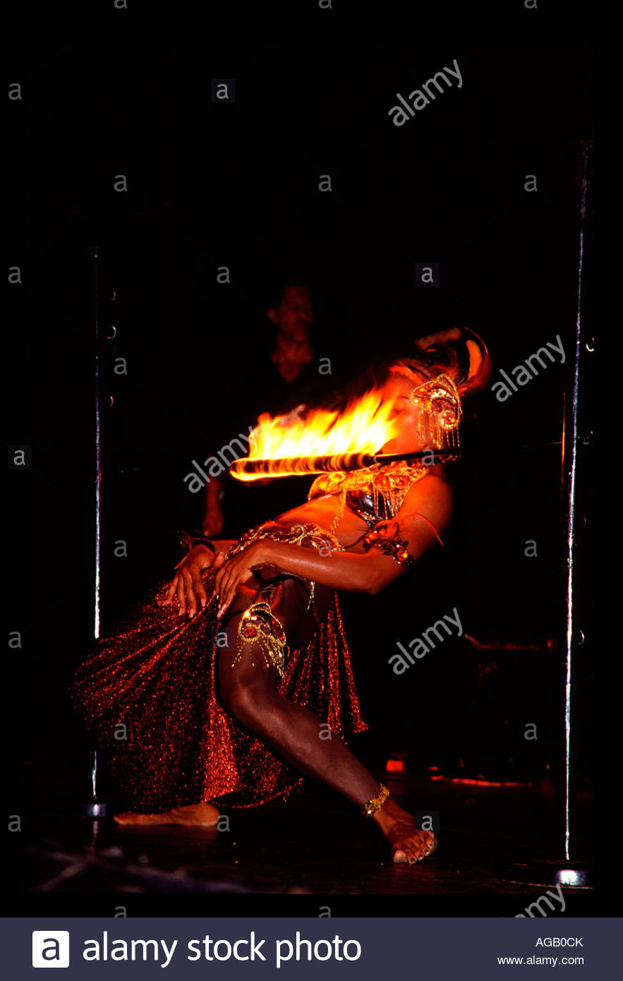 Limbo Dancer Stock Photos & Limbo Dancer Stock Images - Alamy