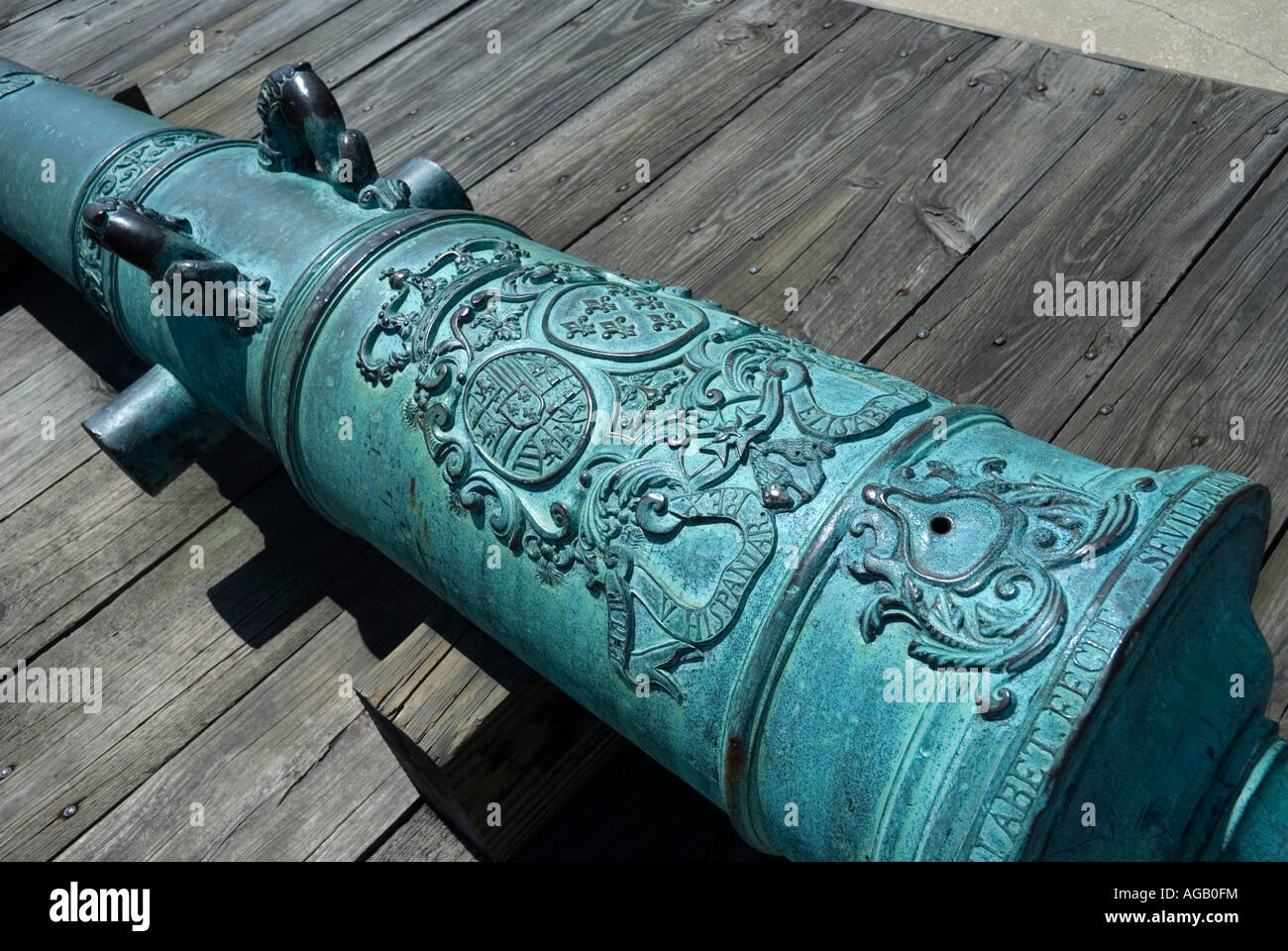 Spanish cannon hi-res stock photography and images - Alamy