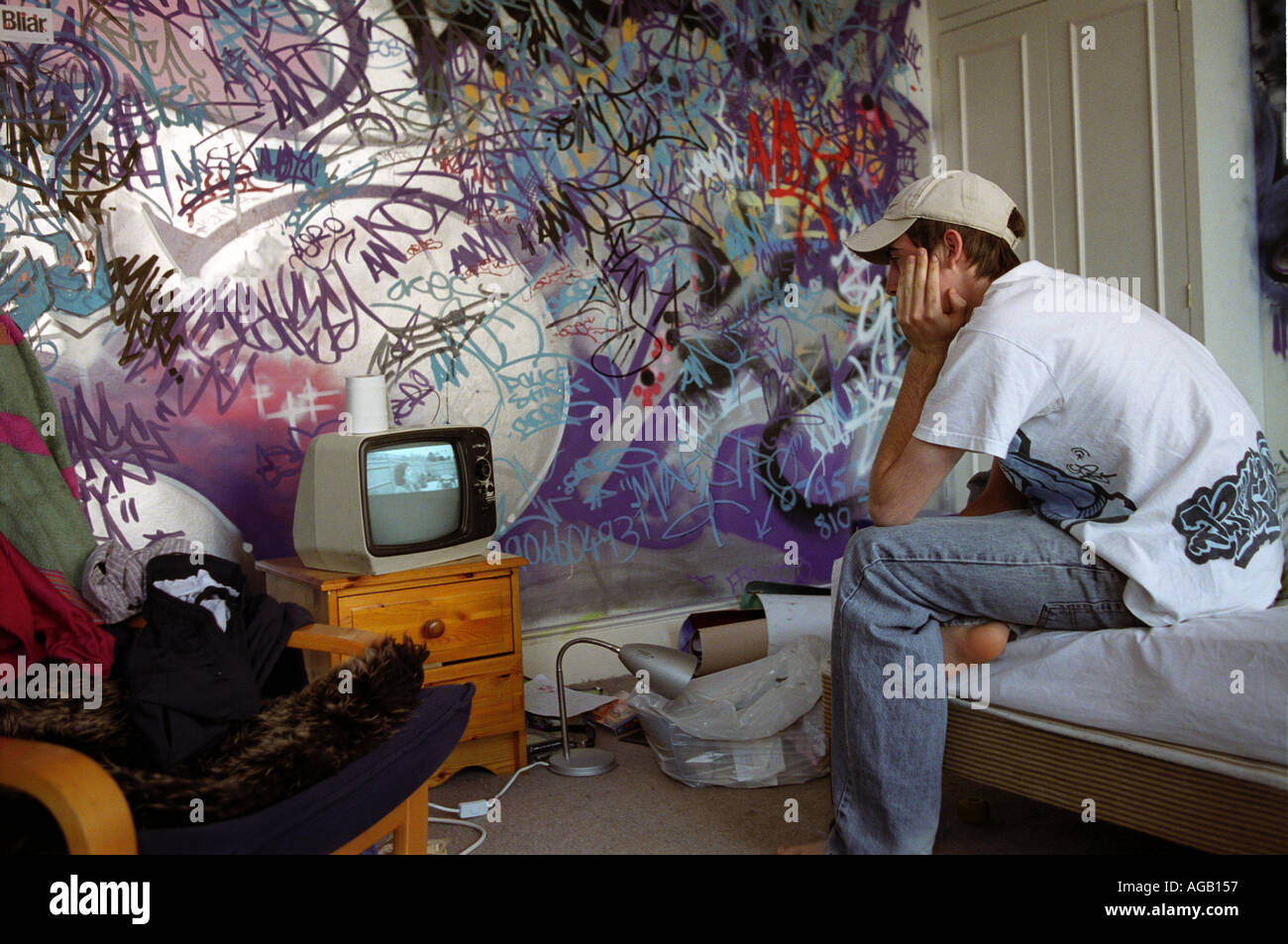 8-bit RGB flat IBM byte order uncompressed TIFF file, 5085x3377 pixels ...