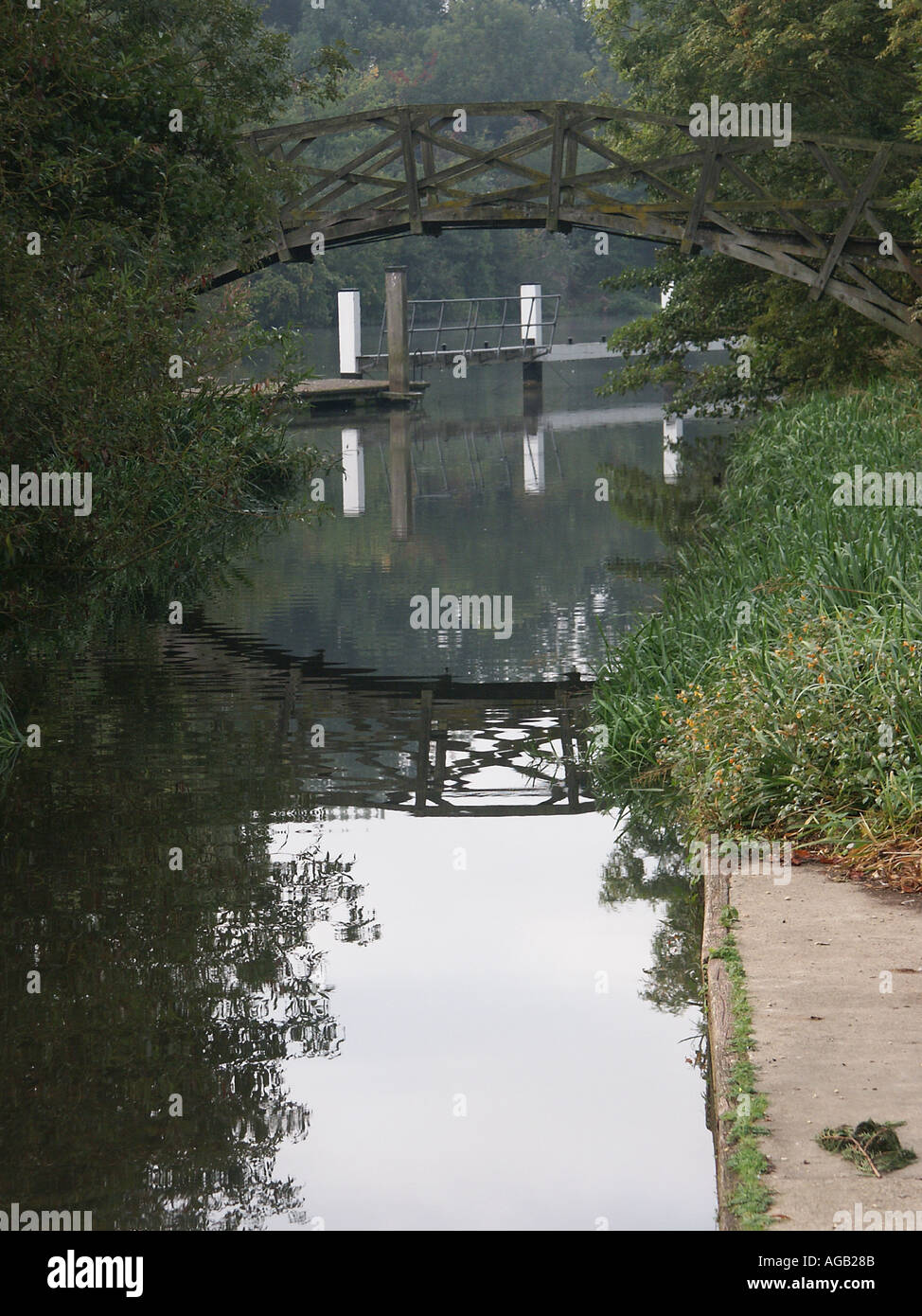 mathematical bridge iffley oxford Stock Photo - Alamy