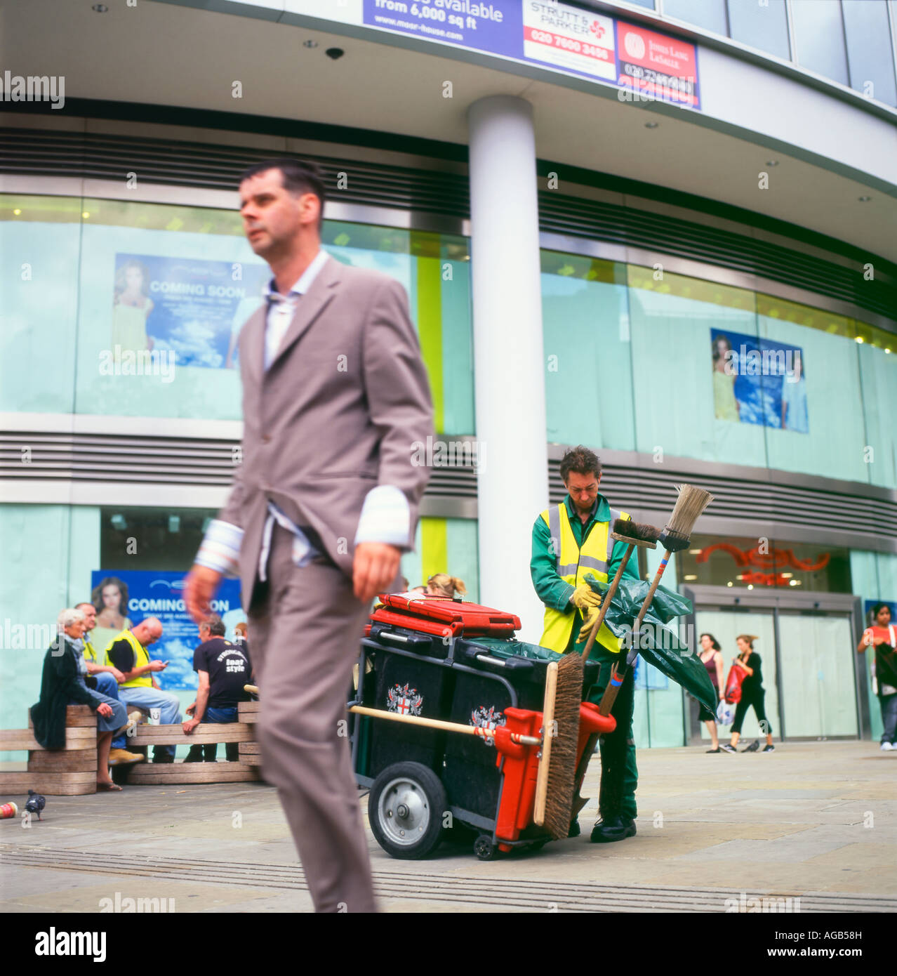 Dustman england hi-res stock photography and images - Alamy