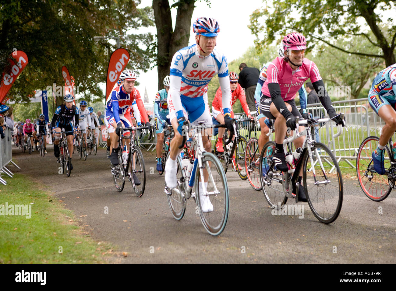 Bike race start hi-res stock photography and images - Alamy