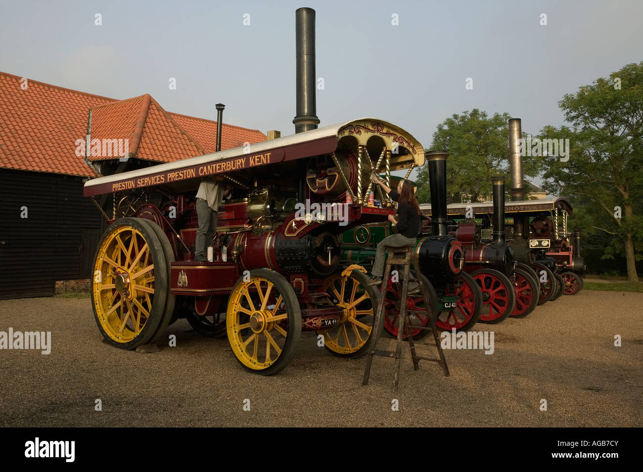Fairground traction engine being cleaned Stock Photo - Alamy