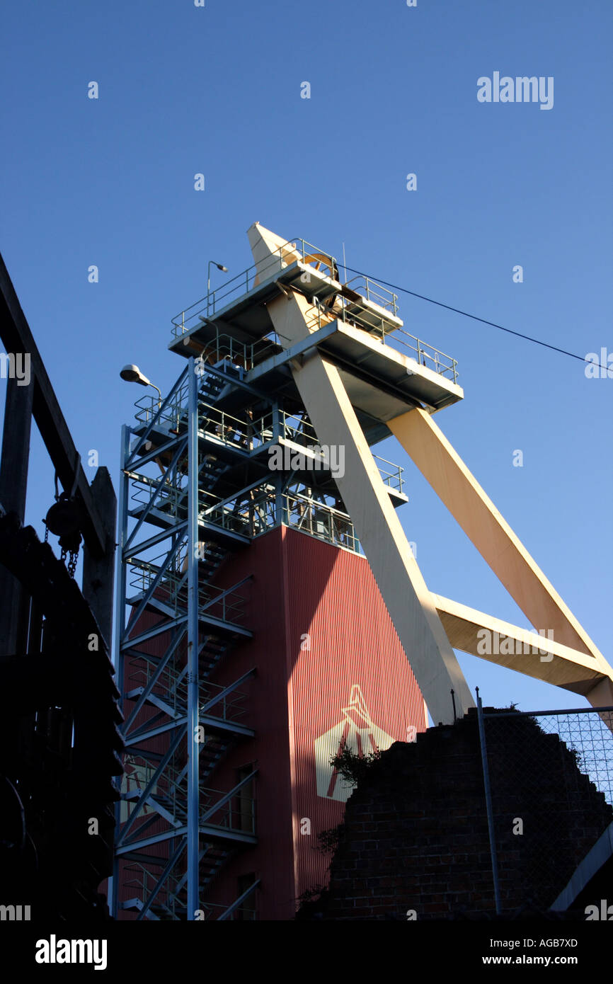 BEACONSFIELD GOLD MINE TASMANIA AUSTRALIA VERTICAL BAPDB8515 Stock ...