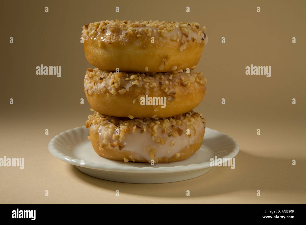 Cut out three stacked plate hi-res stock photography and images - Alamy