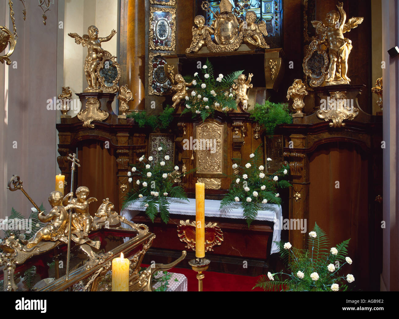 Rococo hi-res stock photography and images - Alamy