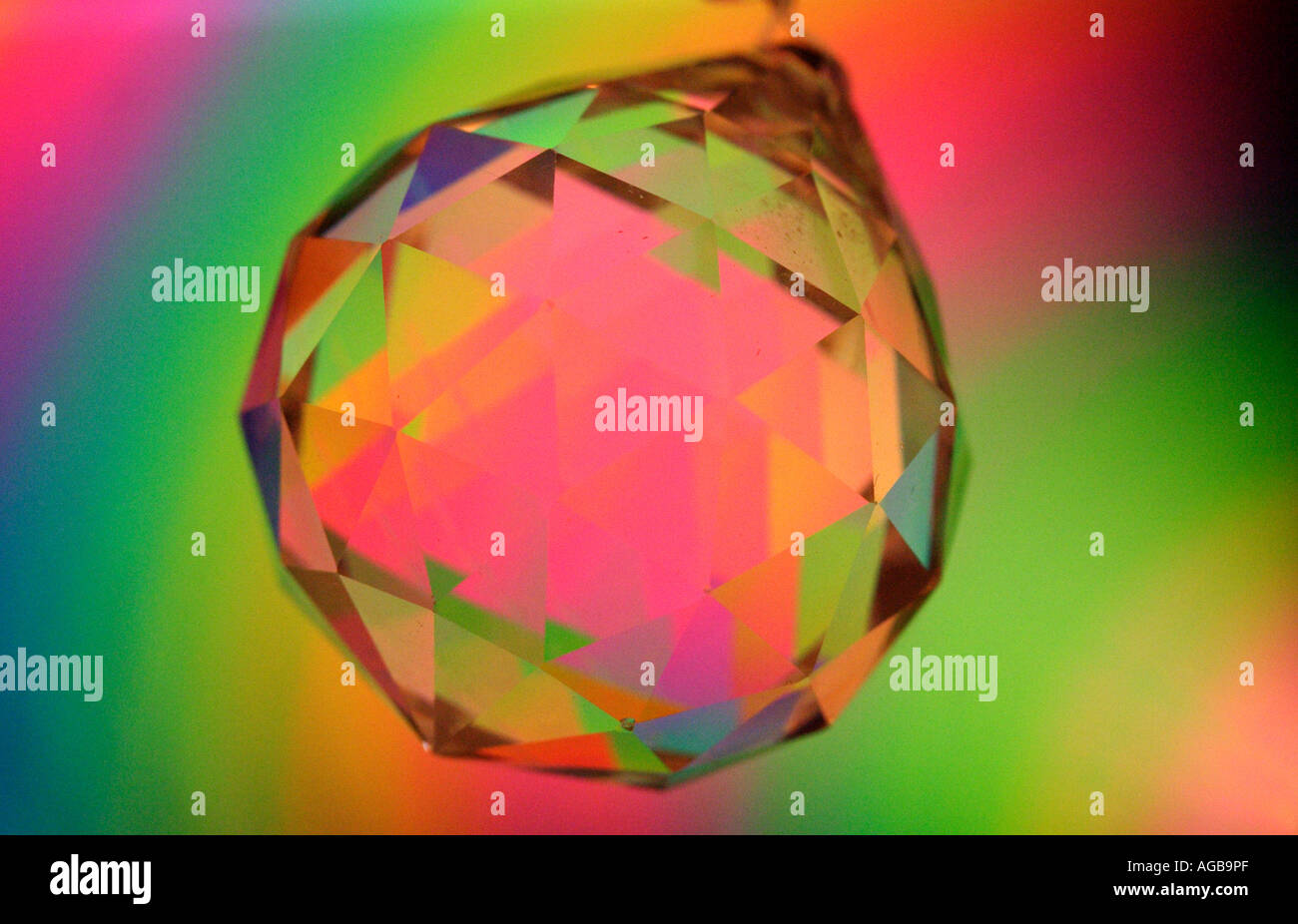 Refracted coloured light hi-res stock photography and images - Alamy