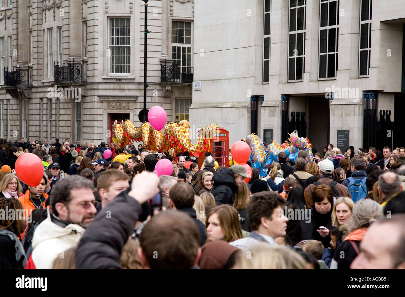 Crowd celebrating balloons london hi-res stock photography and images ...
