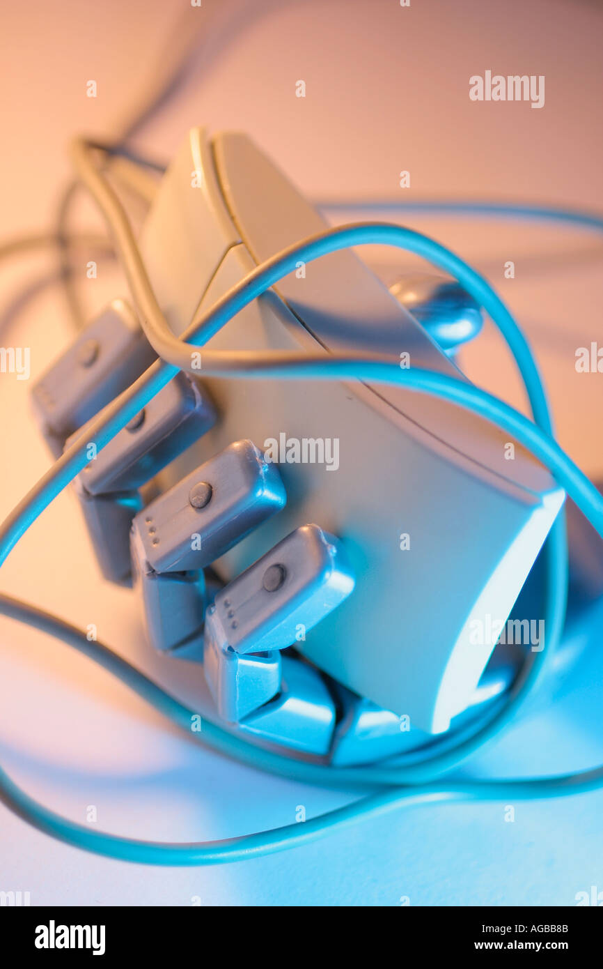 Roboti Hand Holding Computer Mouse Stock Photo - Alamy