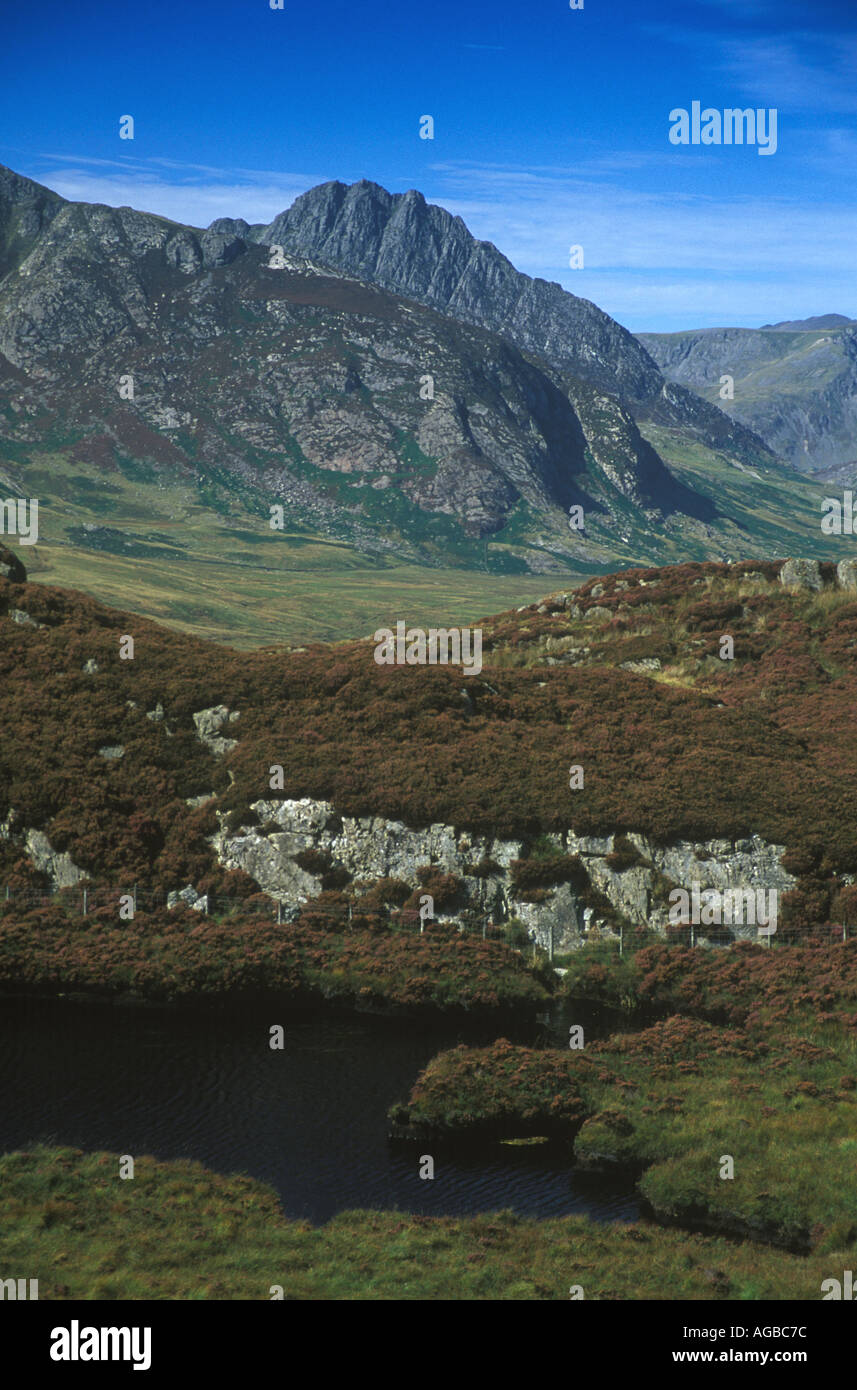 Tryfan Mountain Snowdon Wales UK 46999DN Stock Photo - Alamy