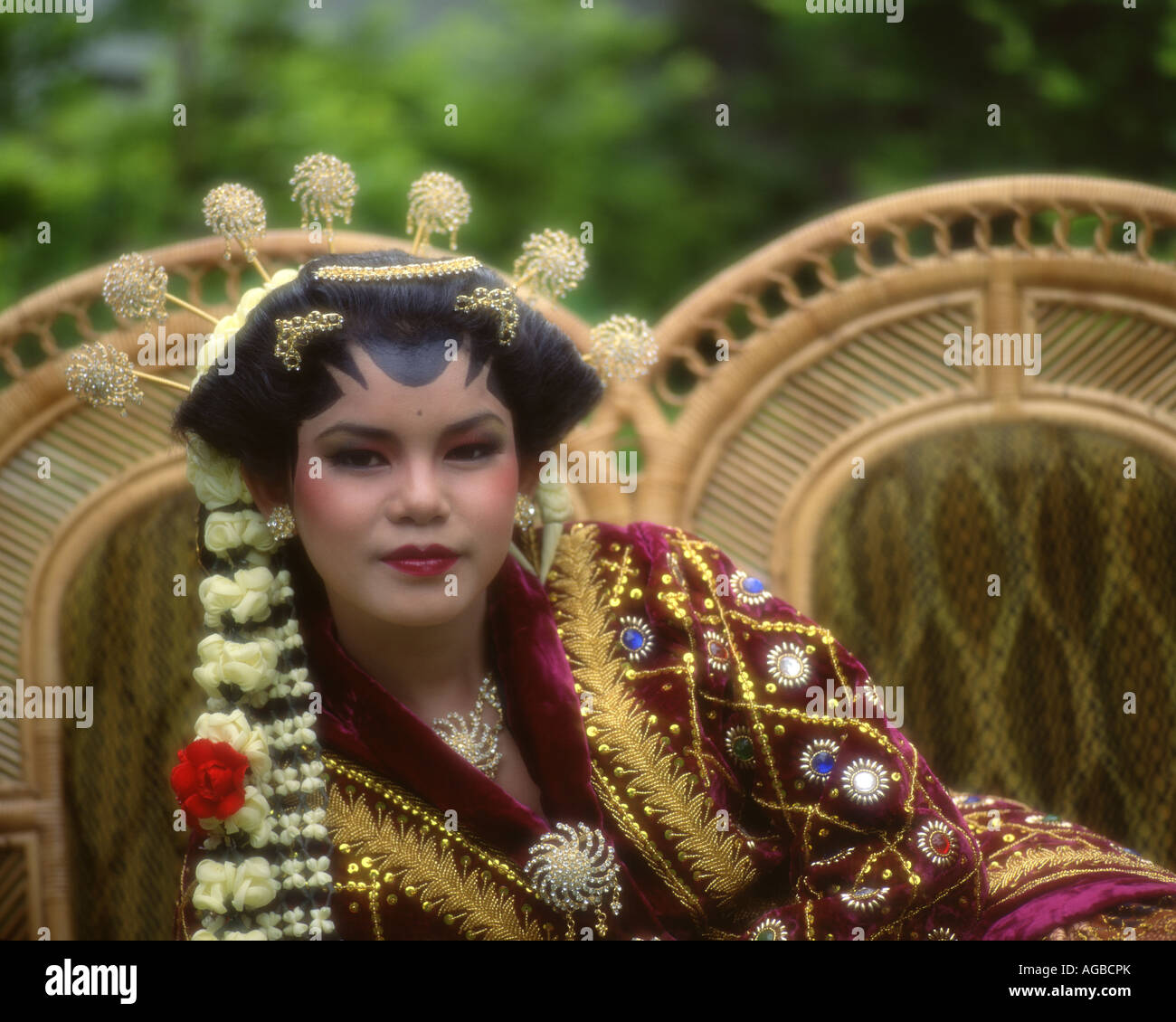 Javanese Woman High Resolution Stock Photography and Images - Alamy