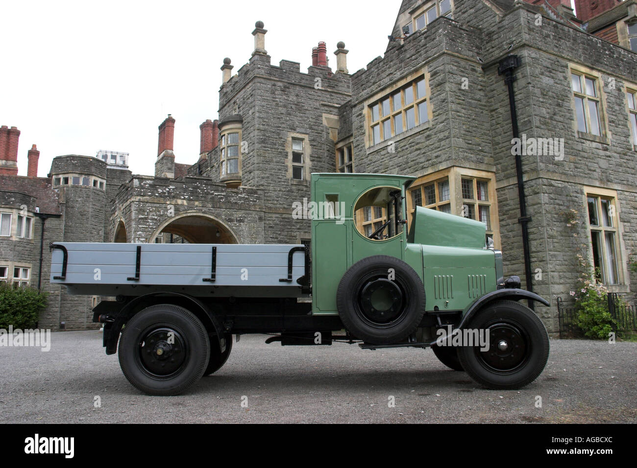 Vintage van parked in the grounds of a stately house Stock Photo - Alamy