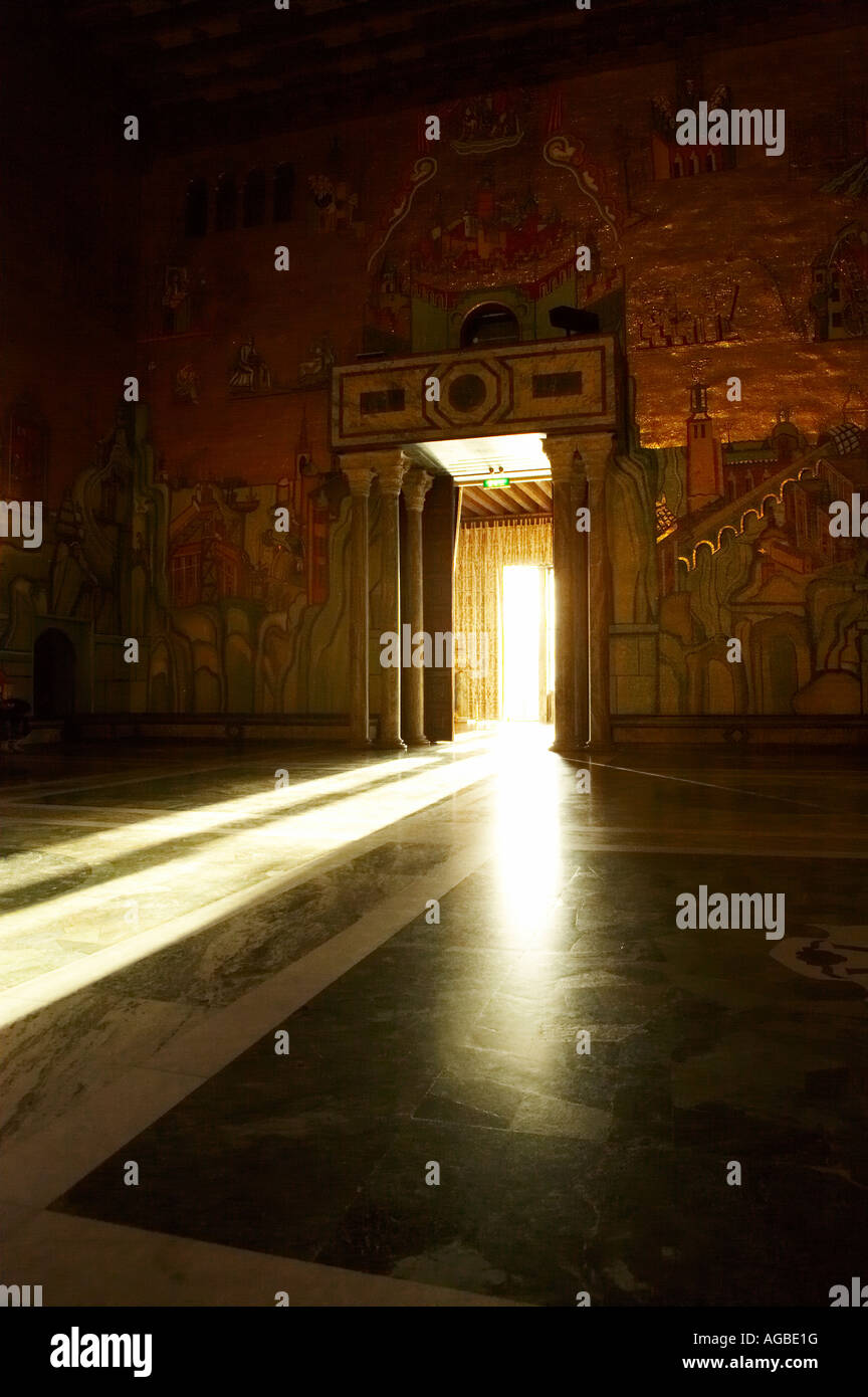 Golden hall hi-res stock photography and images - Alamy