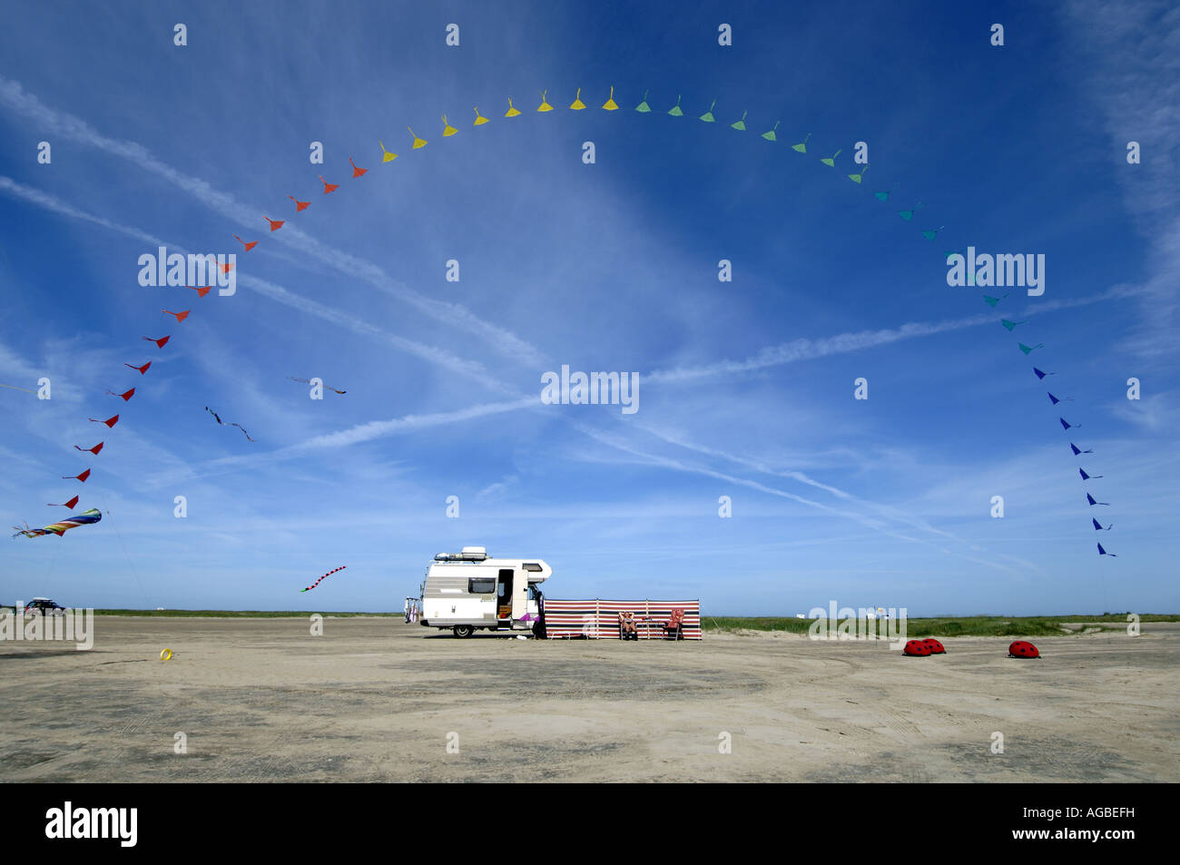 Semi circle hi-res stock photography and images - Alamy