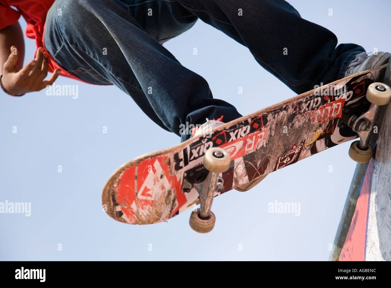 Skate board contest in the skate park Stock Photo - Alamy