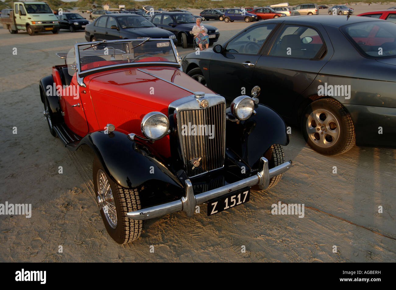 Vintage model on beach hi-res stock photography and images - Alamy