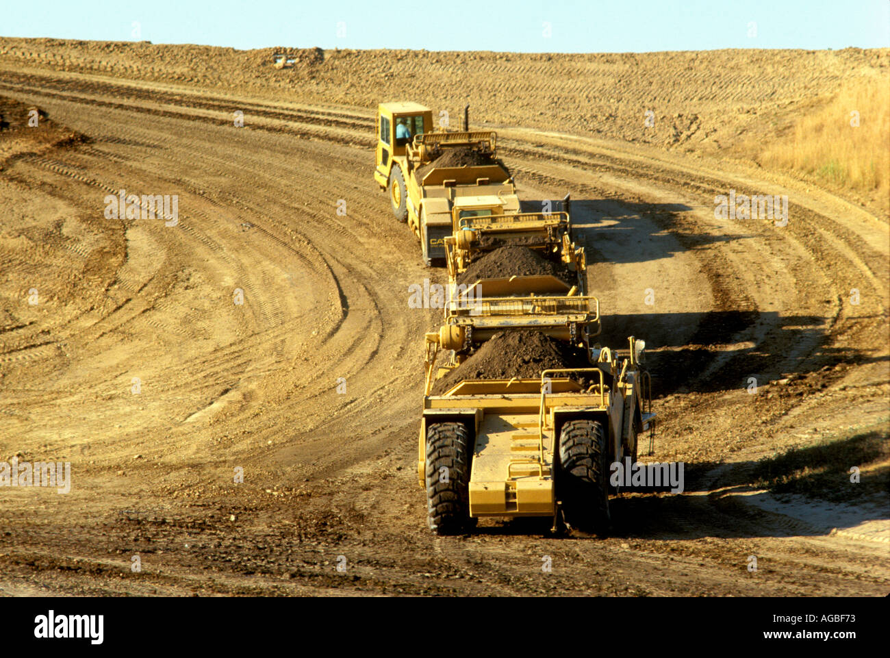 Caterpillar earthmoving equipment scraper hi-res stock photography and ...