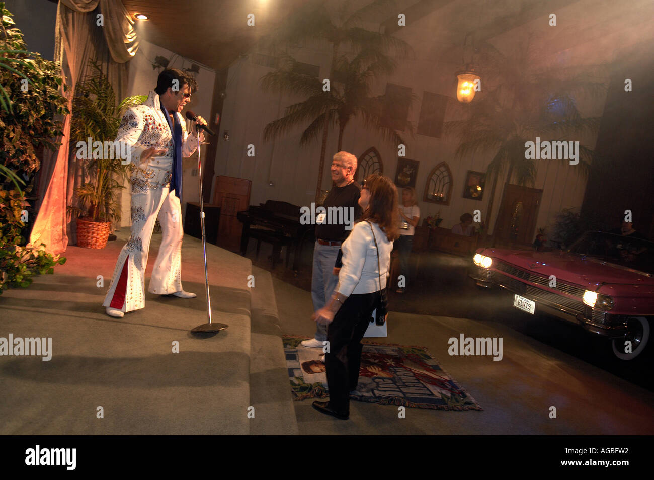 Viva las vegas elvis presley hi-res stock photography and images - Alamy