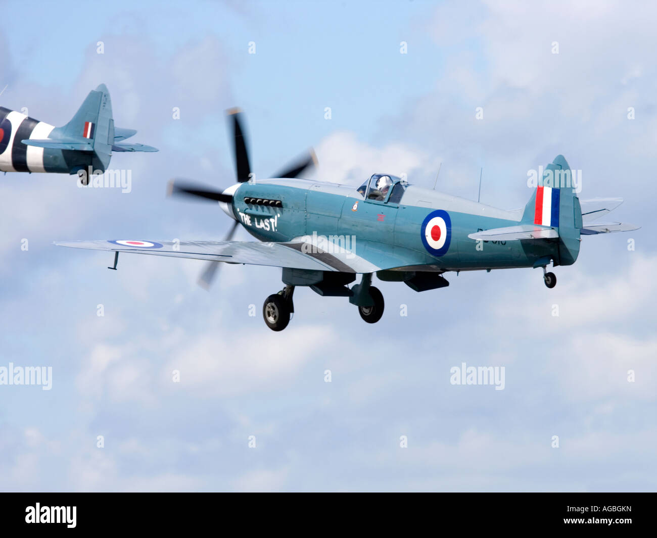 spitfires taking off Stock Photo - Alamy