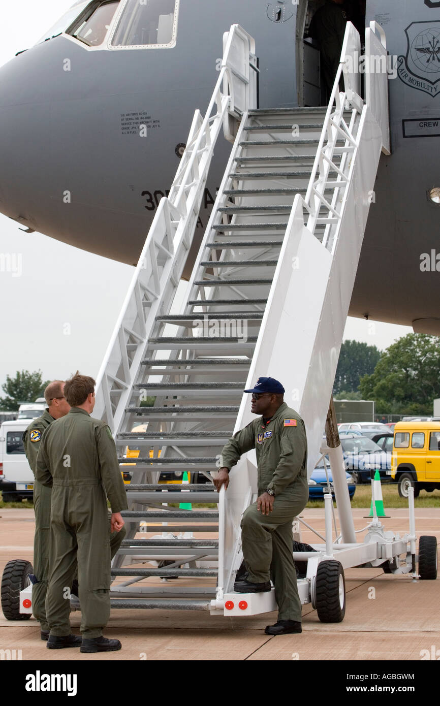 US Air Force military aircraft Stock Photo - Alamy