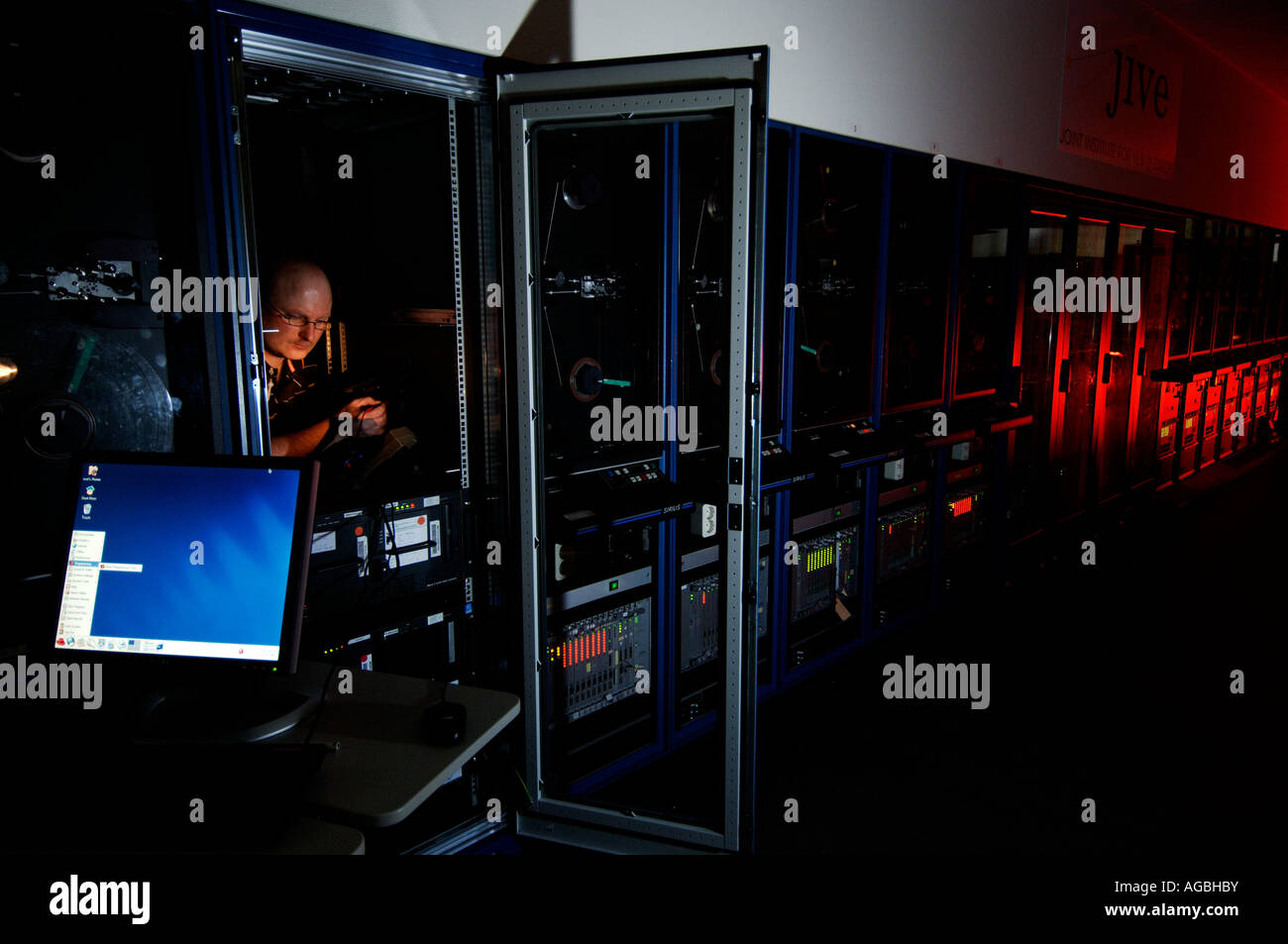 Drenthe Astron Dwingeloo the high tech computer centre of the JIVE ...