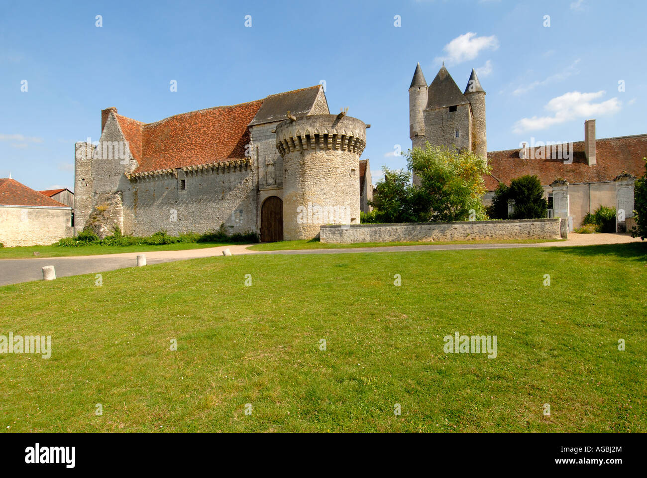 Bridoré fortified chateau, Indre-et-Loire, France Stock Photo - Alamy