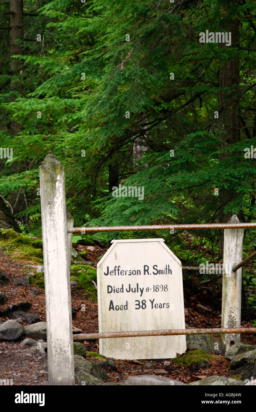 Soapy smith hi-res stock photography and images - Alamy