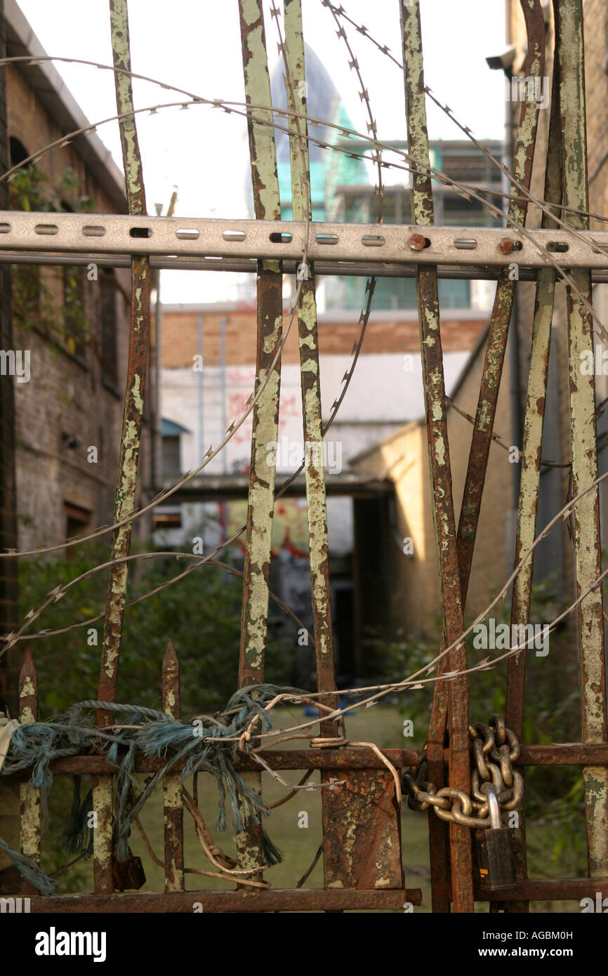 St mary street gate hi-res stock photography and images - Alamy