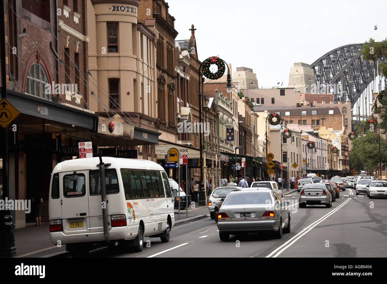 Old historic buildings and traffic on George St in the Rocks area of ...