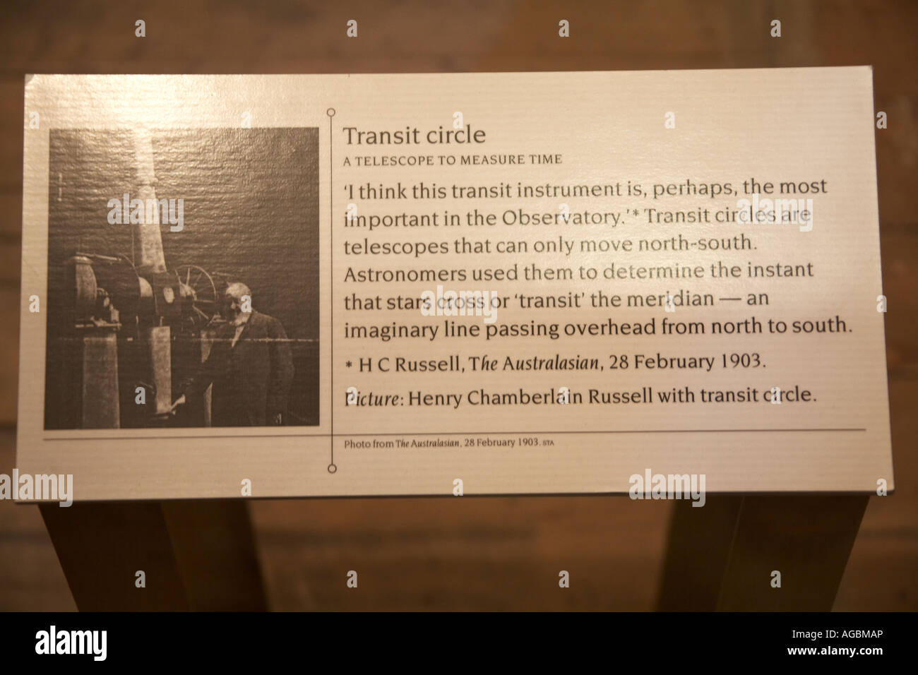 New transit instrument hi-res stock photography and images - Alamy