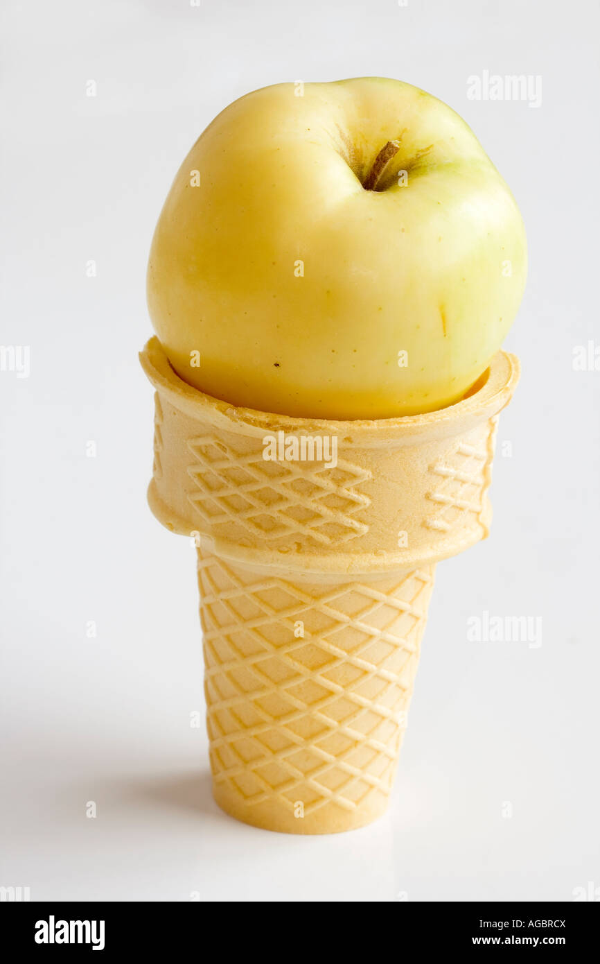 apple ice cream Stock Photo - Alamy