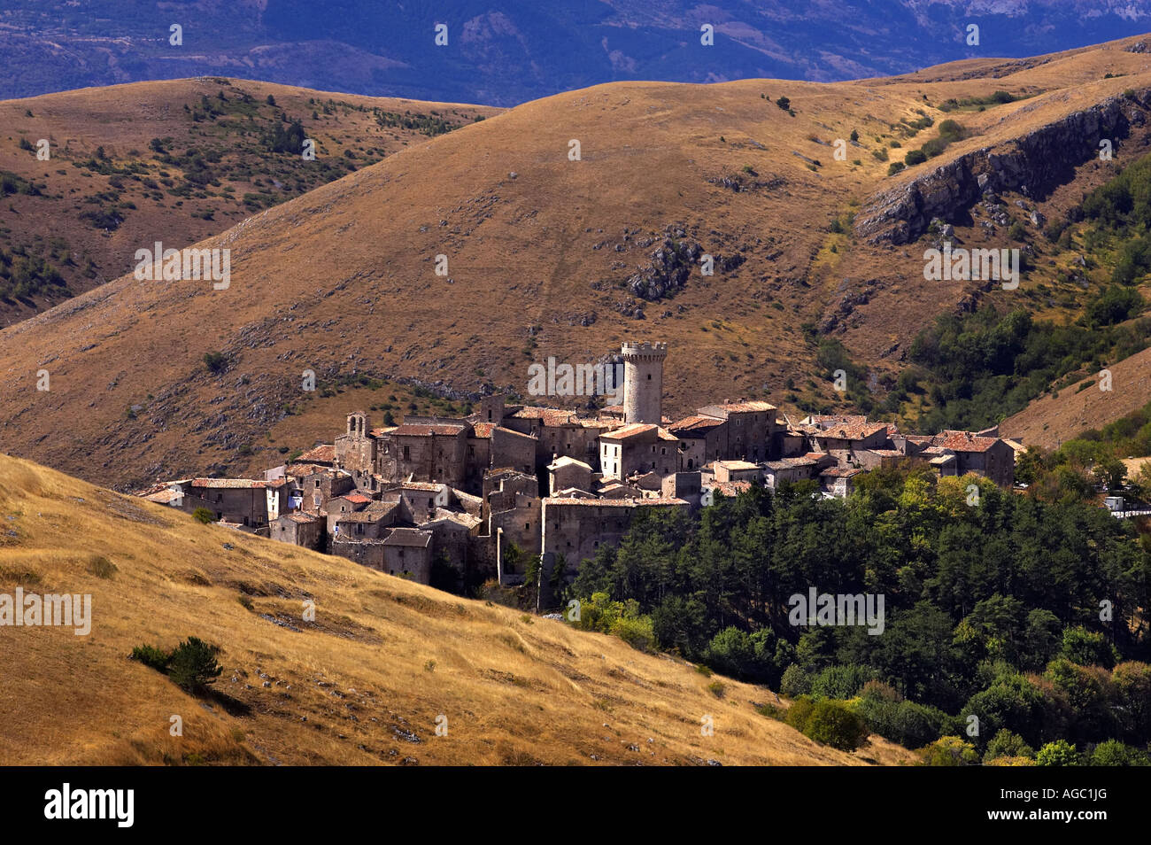 San Stefano di Sessanio Stock Photo - Alamy