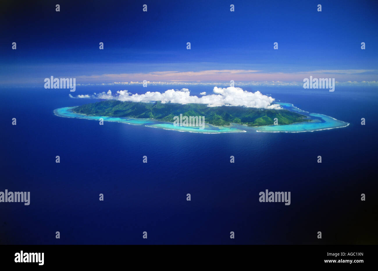 Moorea aerial island hi-res stock photography and images - Alamy