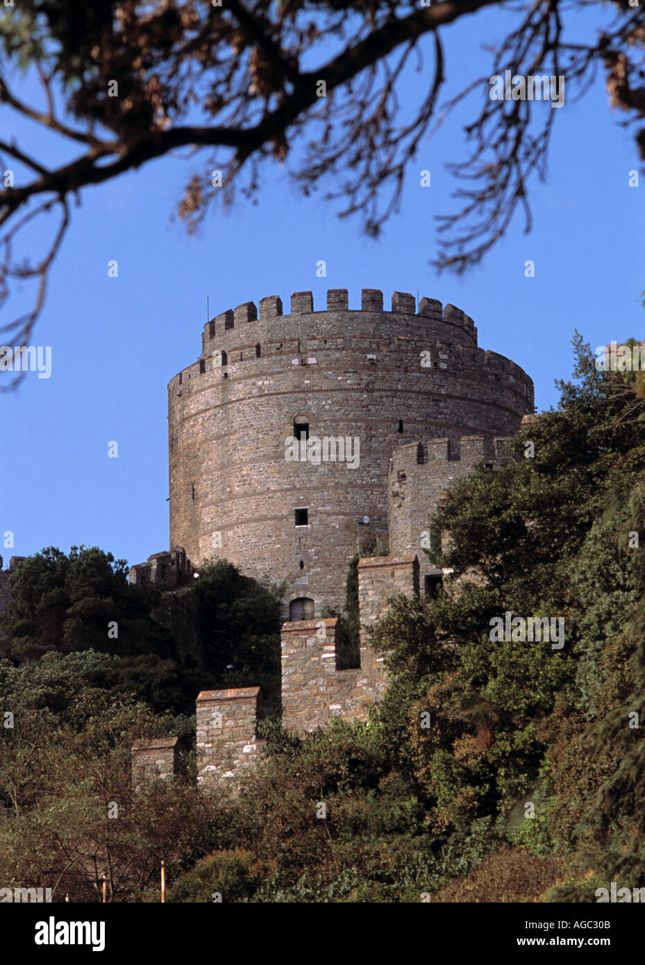 castle of Rumeli Hisar overlooking the Bosphorus Stock Photo - Alamy