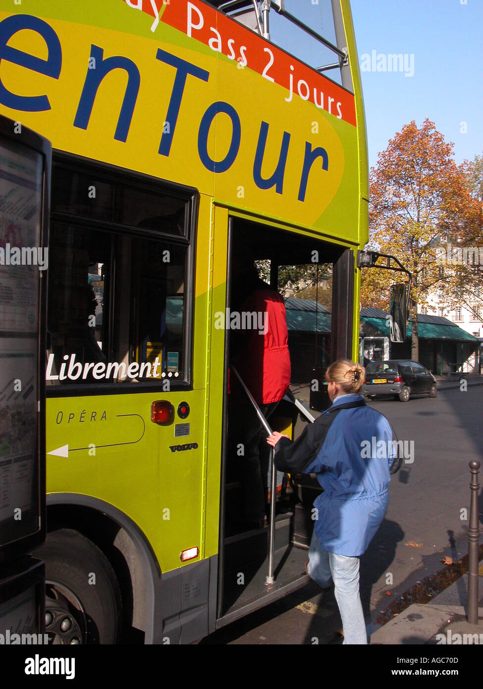 tour bus in Paris France Stock Photo - Alamy