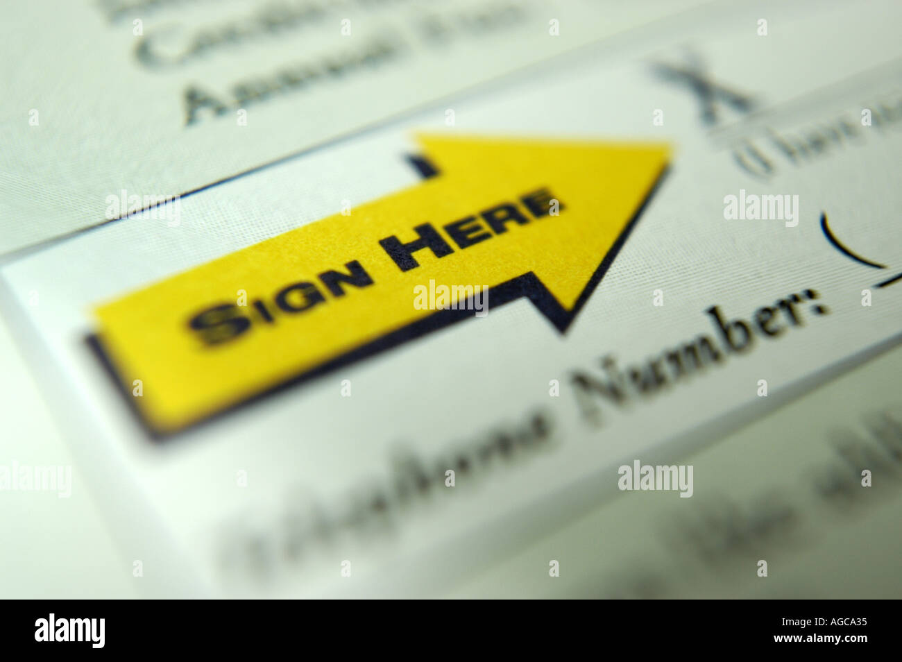 Credit card signature form Stock Photo - Alamy